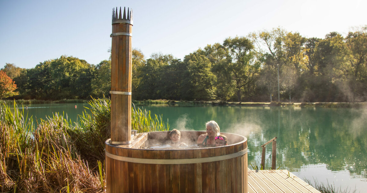 Glamping With Hot Tubs | Hot Tub Farm Holidays - Feather Down